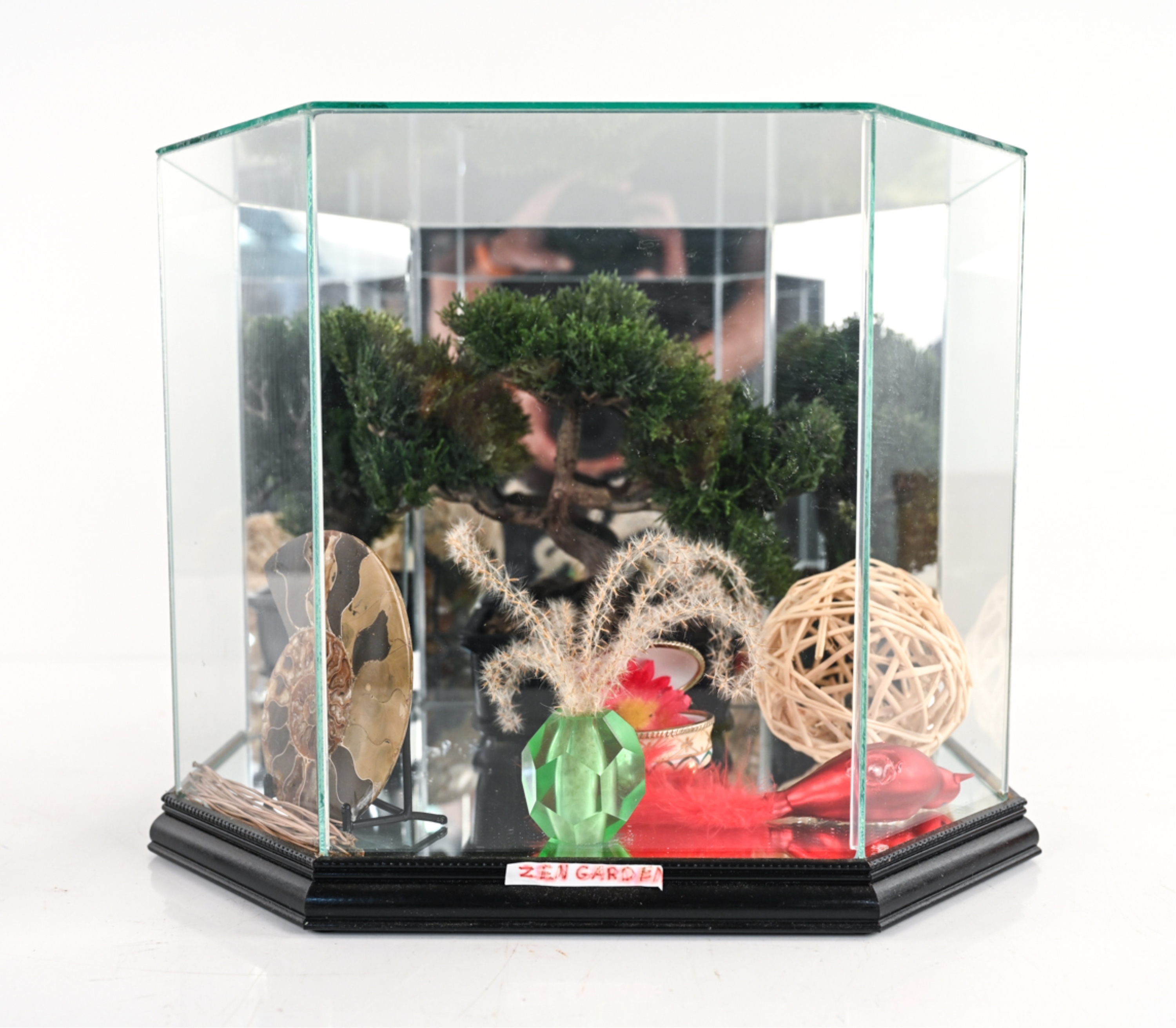 Roland Roberge | ROLAND ROBERGE (1945-2020) DIORAMA | MutualArt