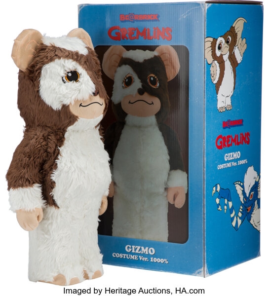 KAWS | Gizmo Costume Version 1000% (1000) | MutualArt