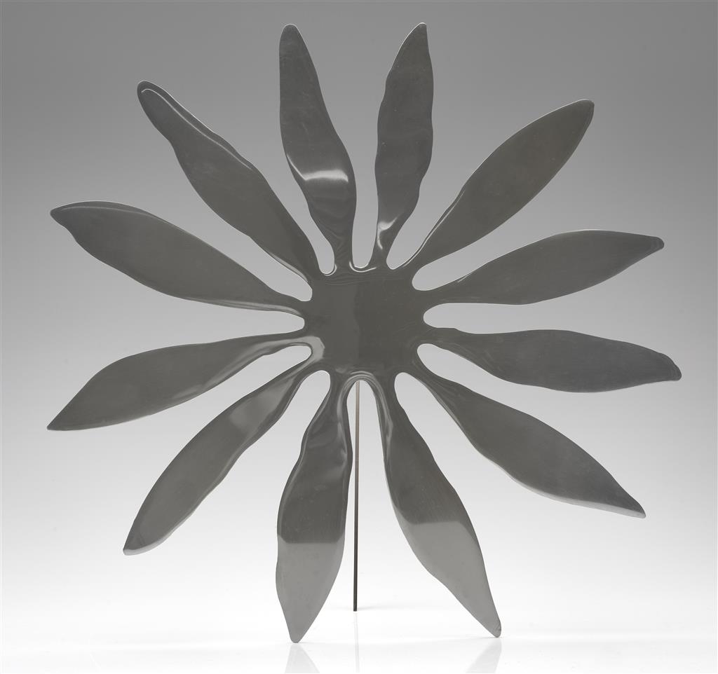 Christopher Hodges | Mira Daisy (2004) | MutualArt