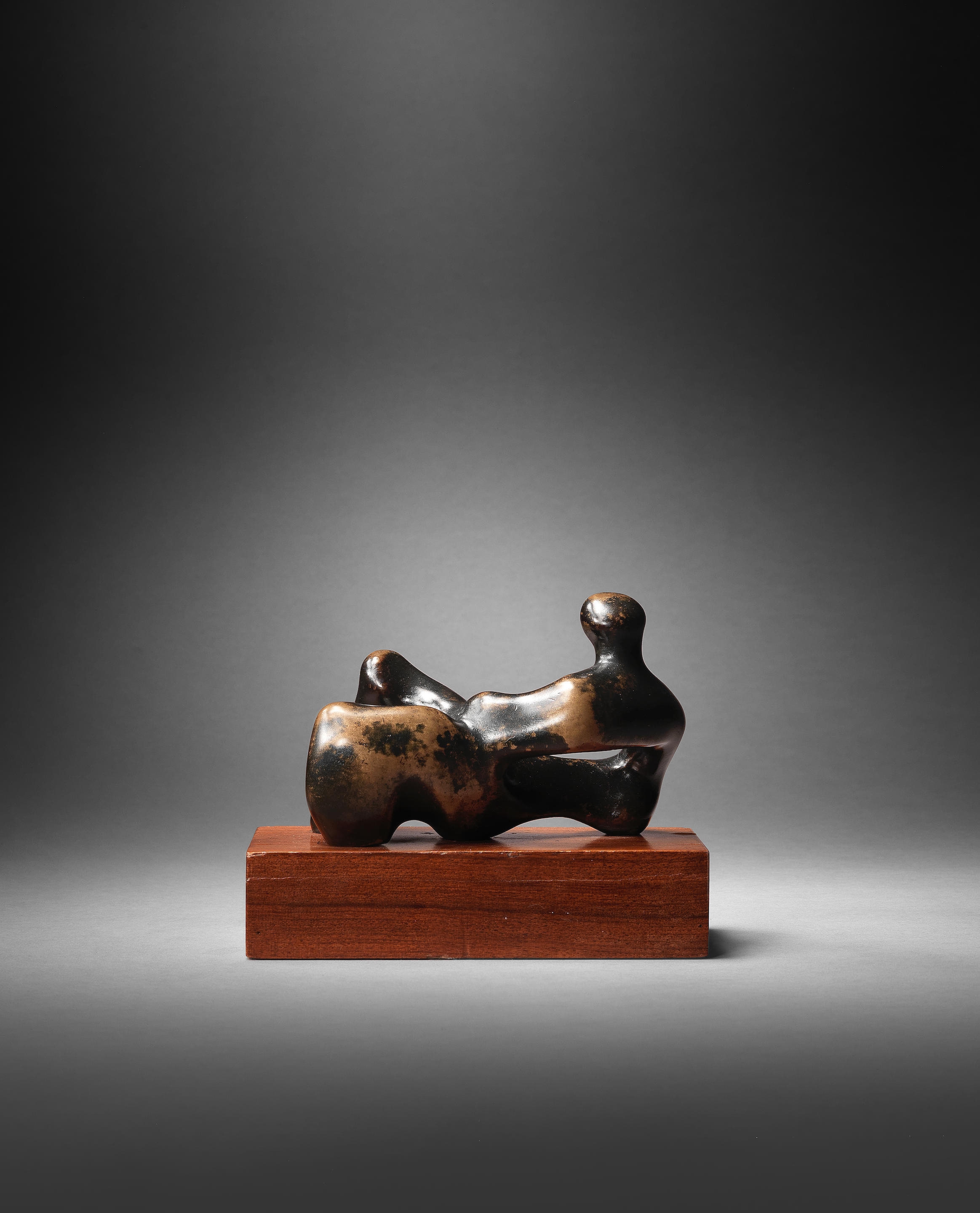 Henry Moore | Recumbent Figure | MutualArt