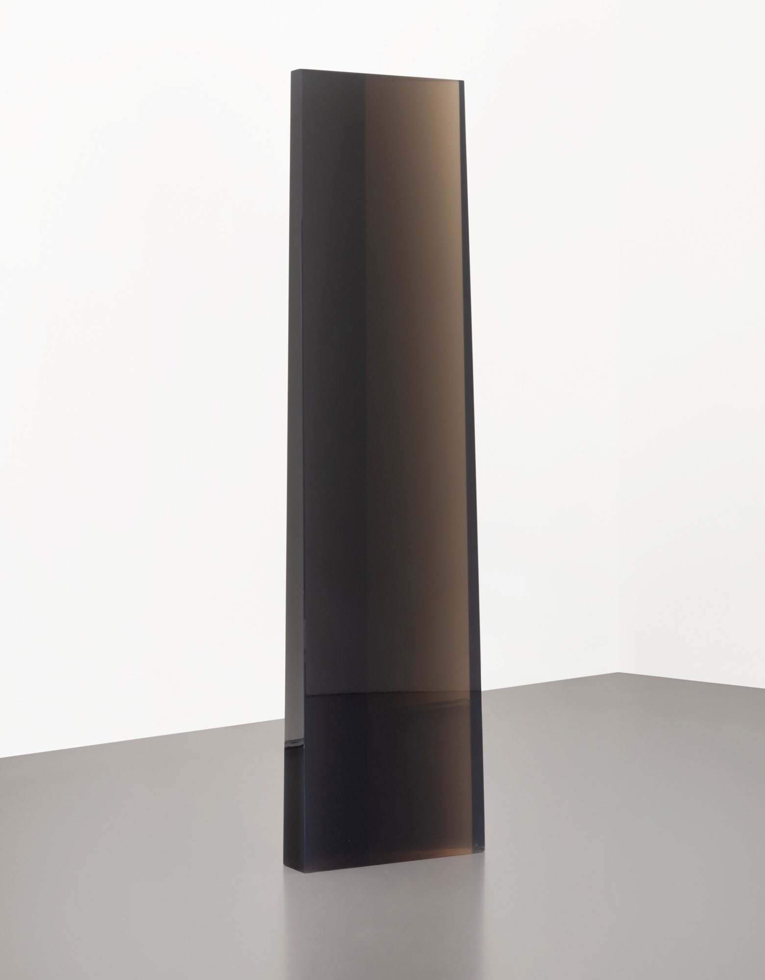 DeWain Valentine | Five-Sided Diamond Column Gray | MutualArt