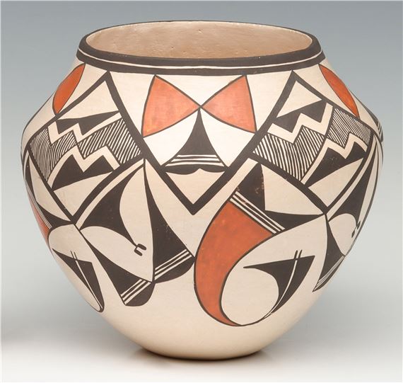 Lucy M. Lewis | ACOMA POTTERY JAR | MutualArt