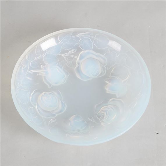 Edmond Etling | An Edmond Etling Rose Bowl | MutualArt