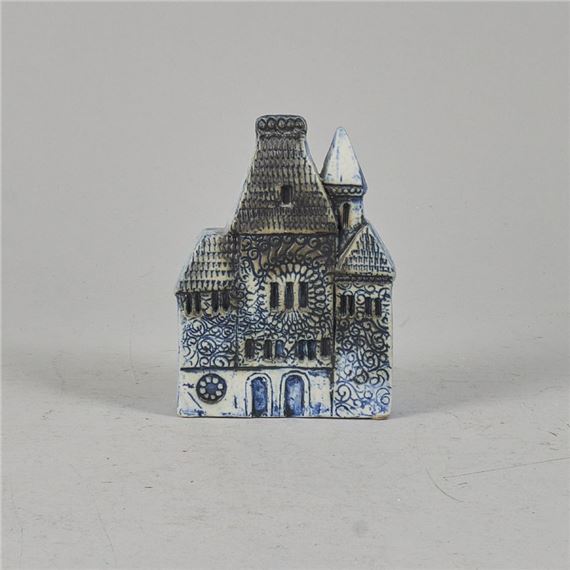 Lisa Larson | houses | MutualArt
