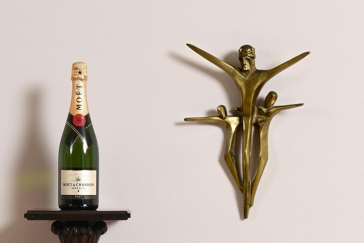 Fergus O'Farrell | The Crucifixion | MutualArt