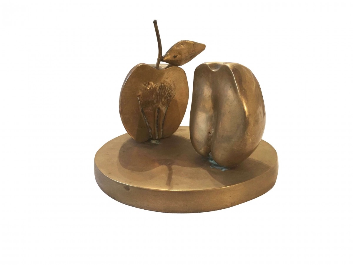David Meshulam | Half Apple | MutualArt