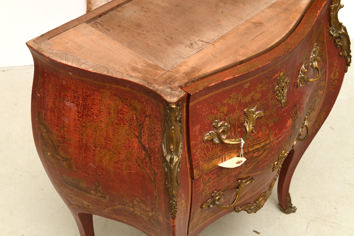 Unknown | breche d'alep marble top (Circa 1900) | MutualArt