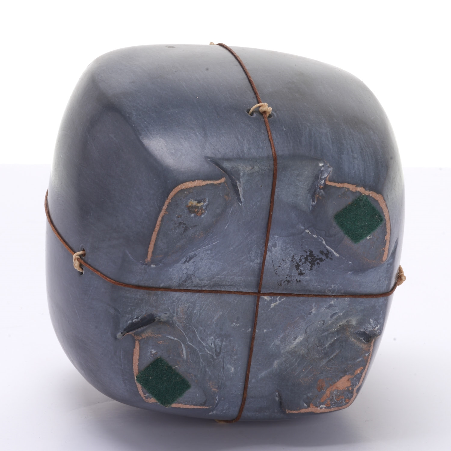 Sang Roberson | art pottery box | MutualArt