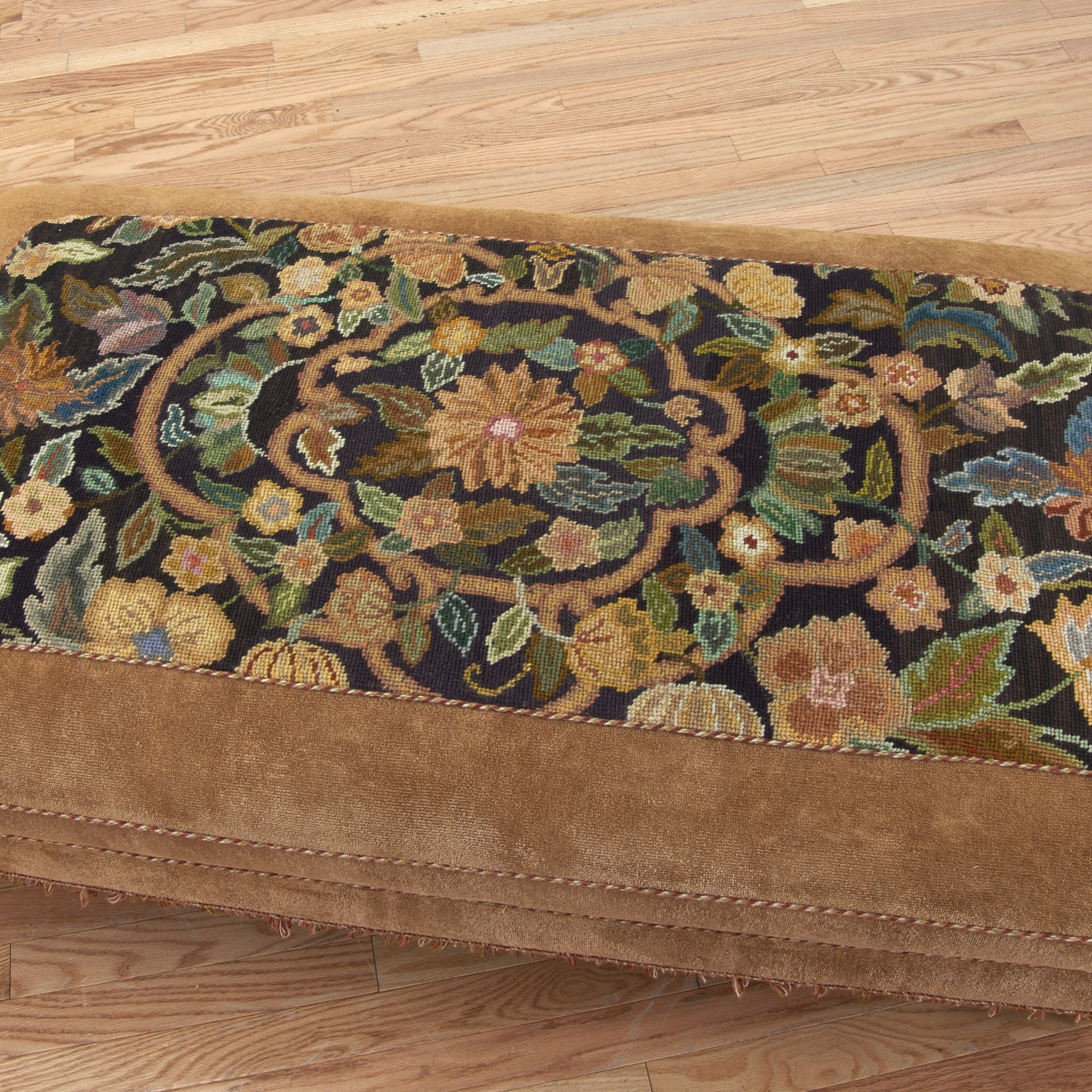 George Smith | floral decoration (20) | MutualArt