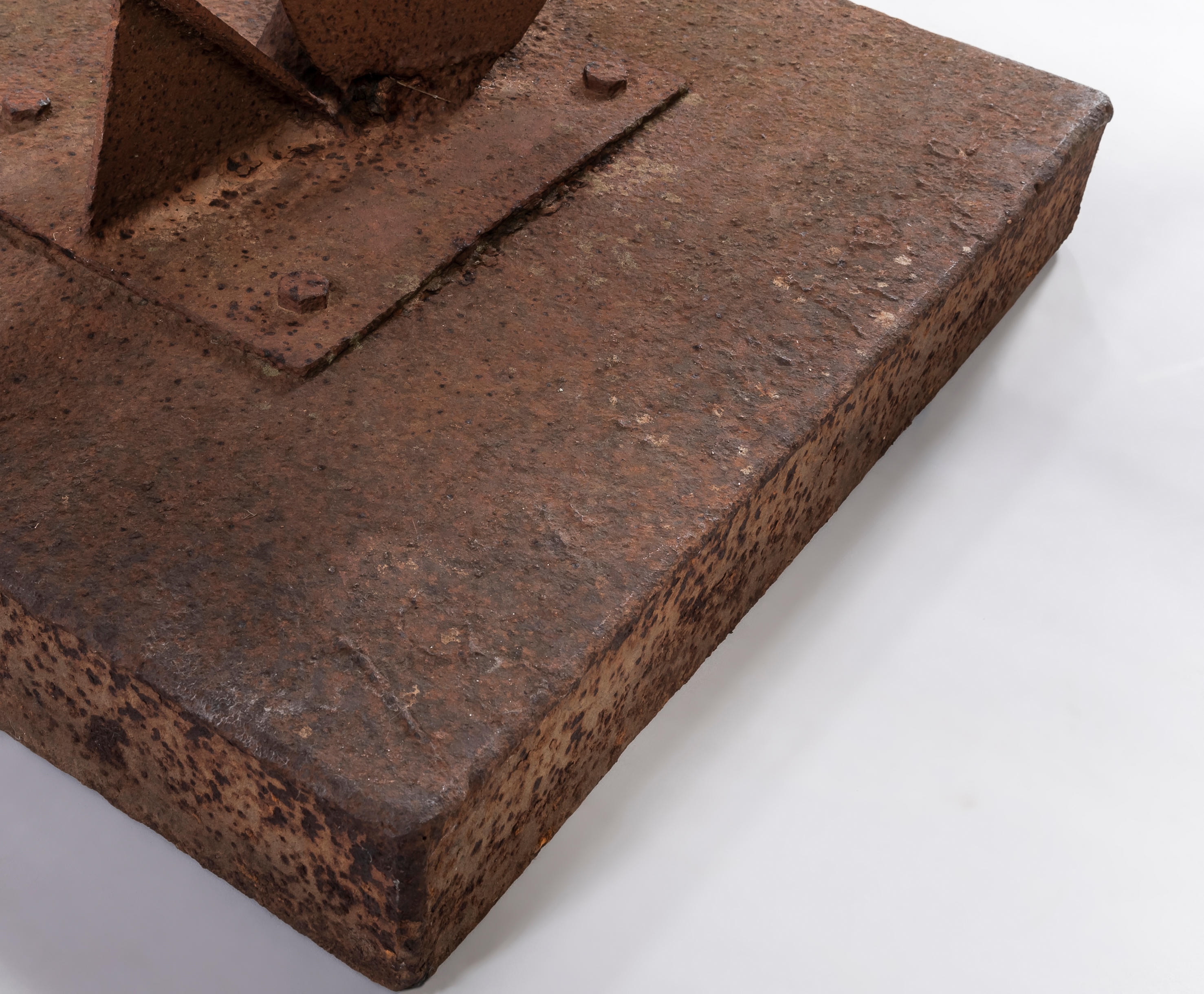 David Hayes | #18 Vertical Diamonds (1986) | MutualArt
