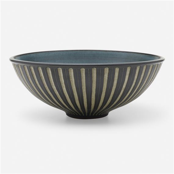 Harrison McIntosh | Monumental bowl (1972) | MutualArt