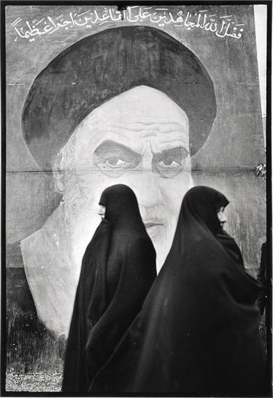 Marc Riboud | Women in front of a mural depicting Ayatollah Khomeini ...