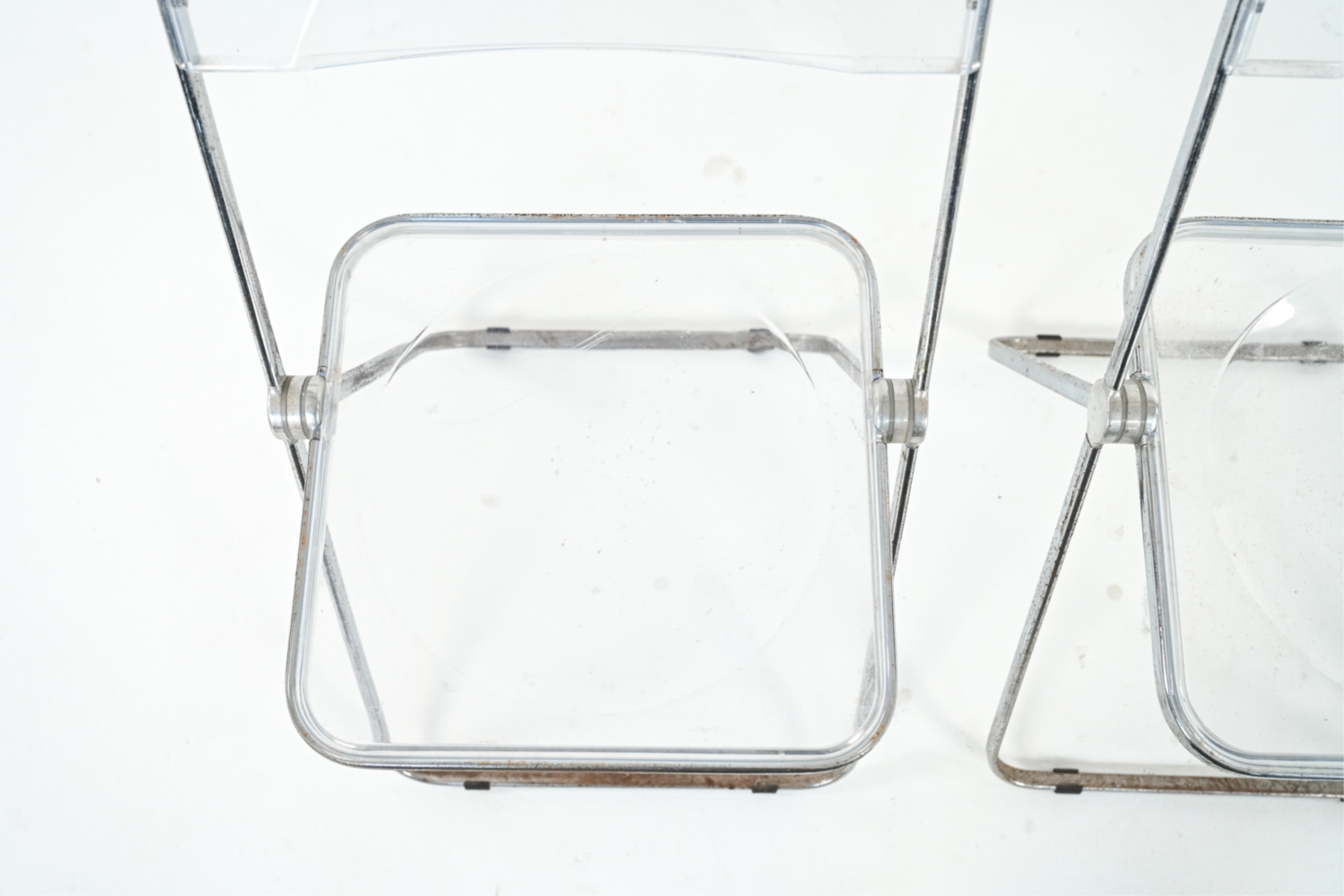 Giancarlo Piretti | (2) GIANCARLO PIRETTI PLIA FOLDING CHAIRS | MutualArt