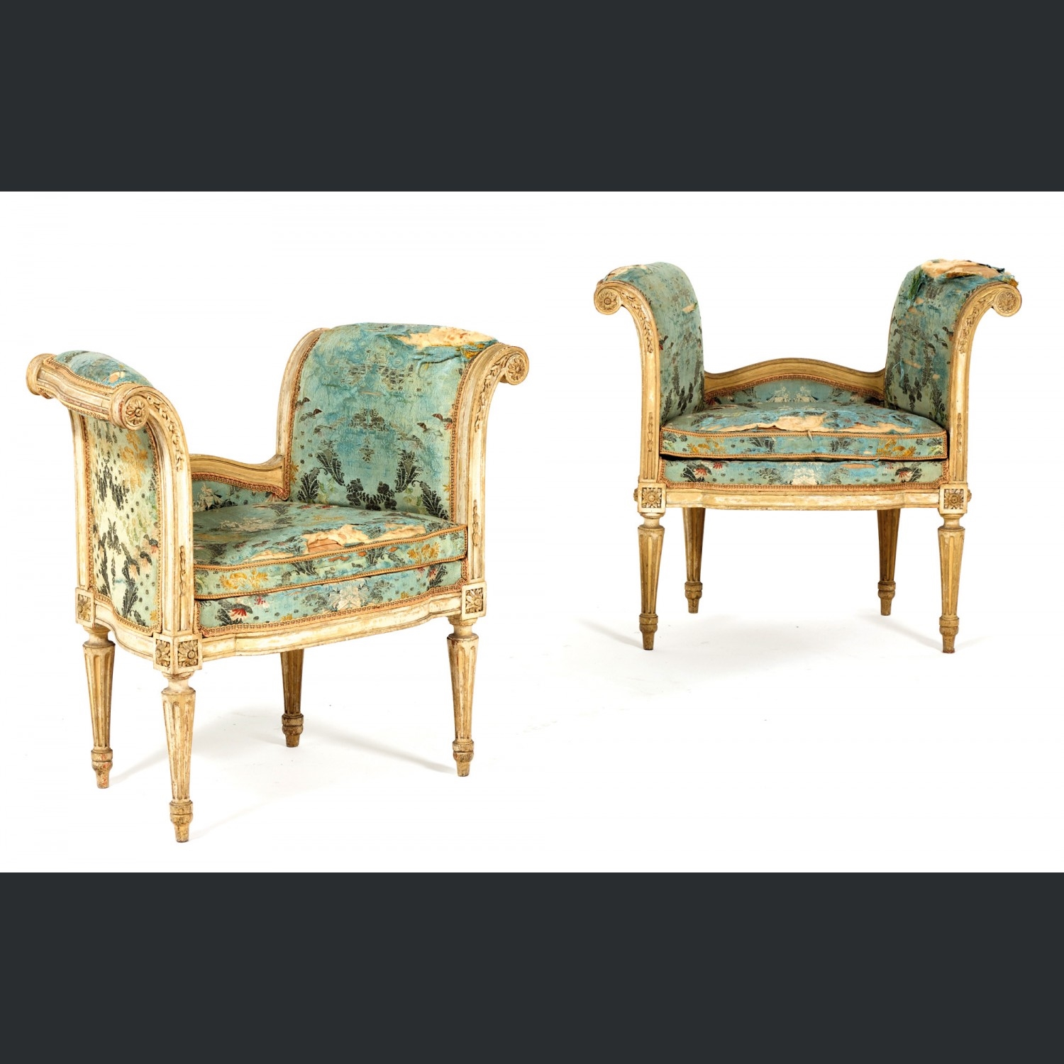 Pierre Remy | Paire de chauffe-dos à dossier mouvementé | MutualArt