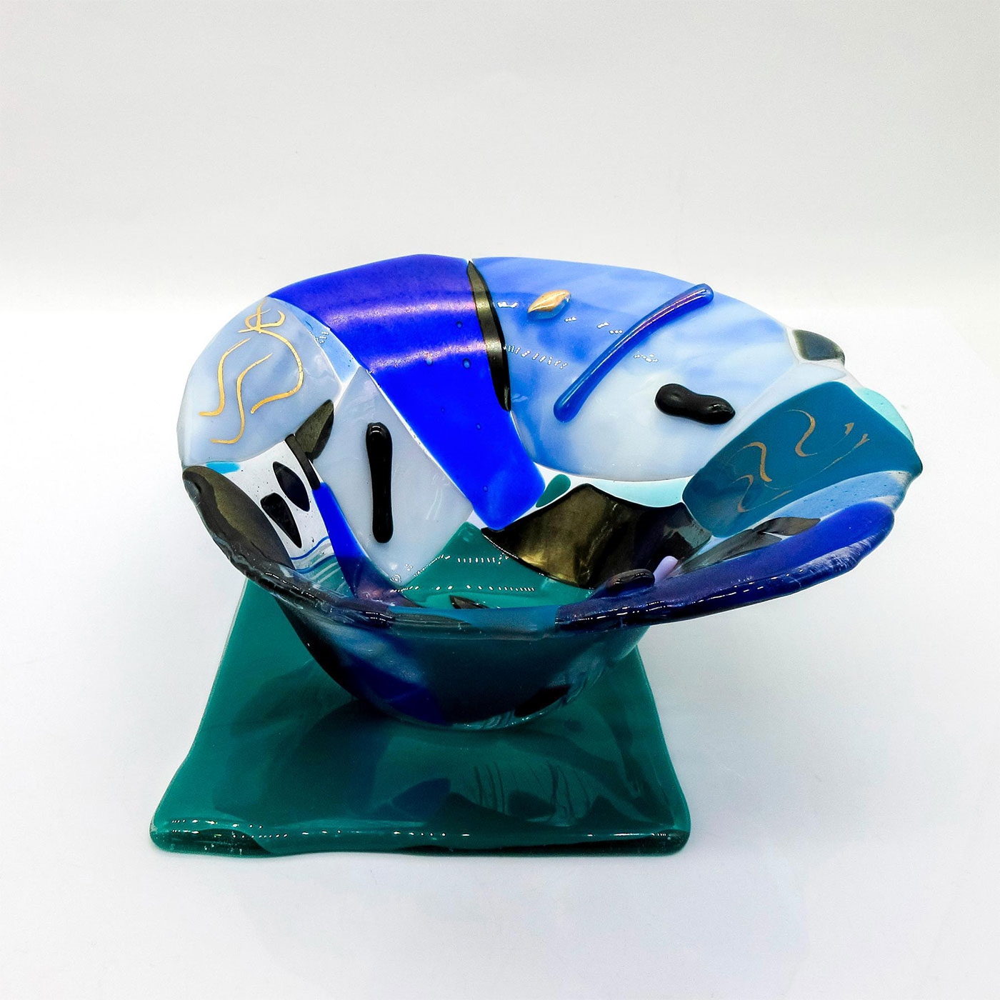 Marilyn Catlow | Blue quilted pattern blown glass bowl | MutualArt
