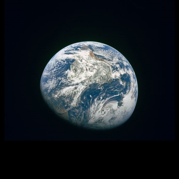 NASA | The 1st photograph of the Earth in its entirety realized by the ...