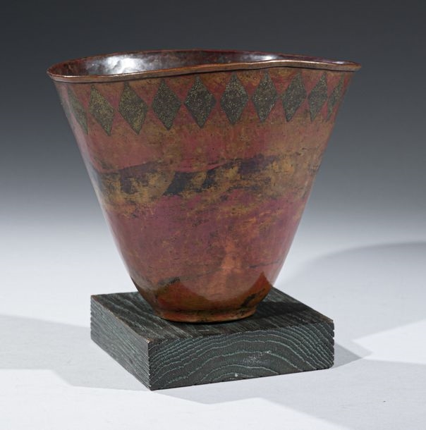 Claudius Linossier | Conical copper vase mounted with a hammer (1943 ...
