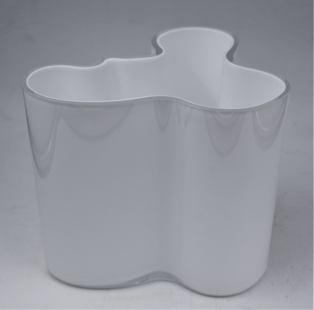 Alvar Aalto | VASE designed by Alvar Aalto for the iittala label ...