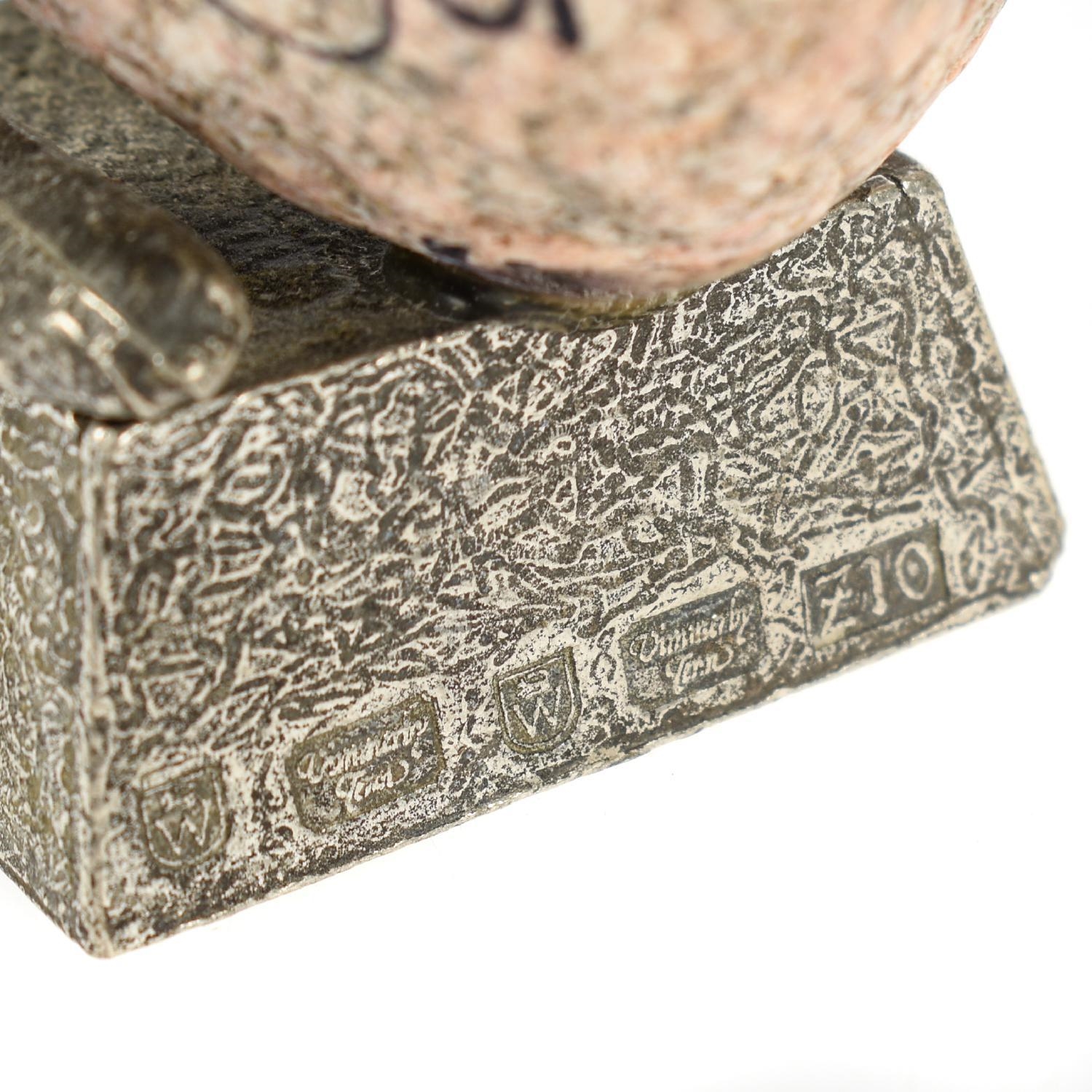 Henry Gustafsson | Sculpture made of tin and natural stone | MutualArt