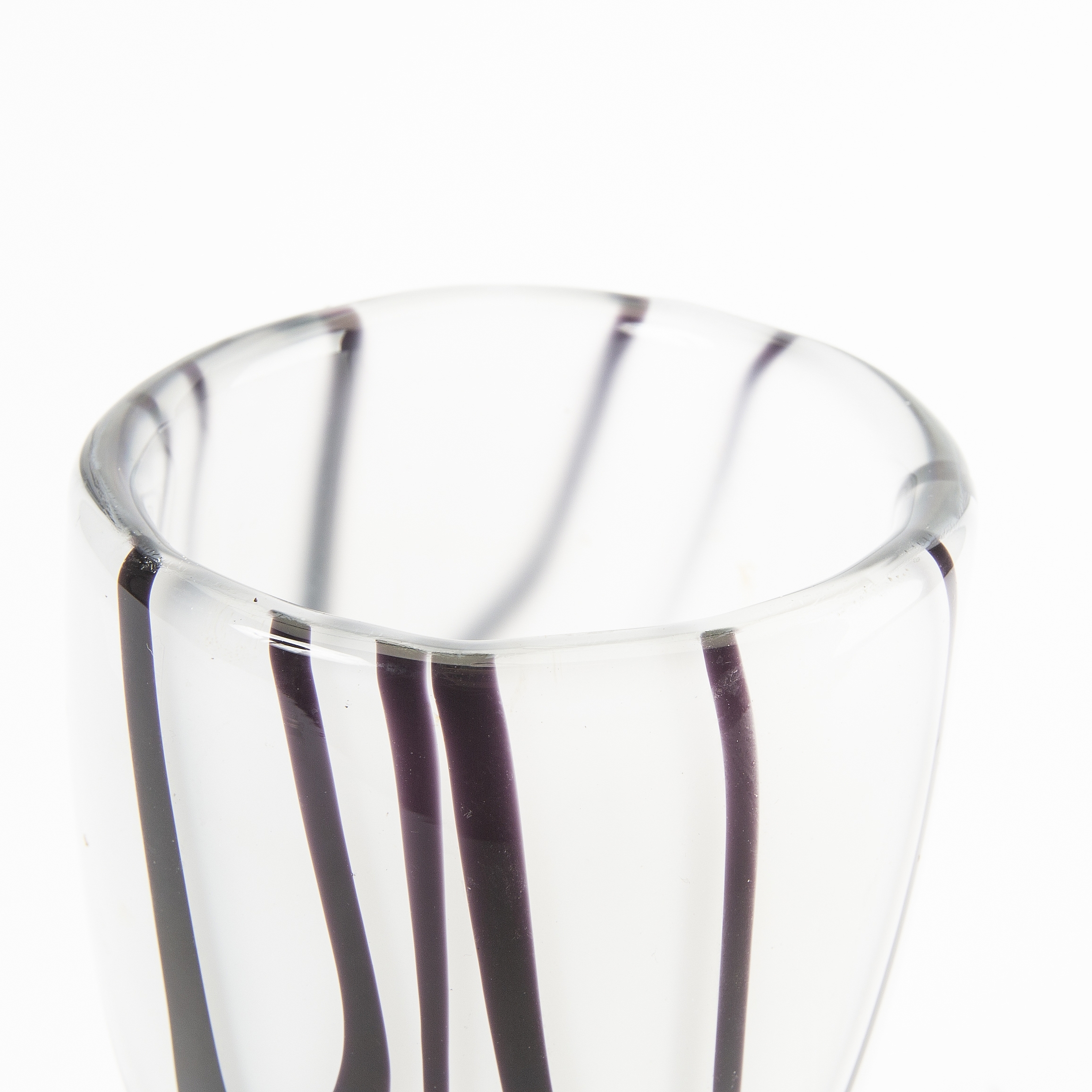 Vicke Lindstrand | Vicke Lindstrand, a signed glass vase | MutualArt