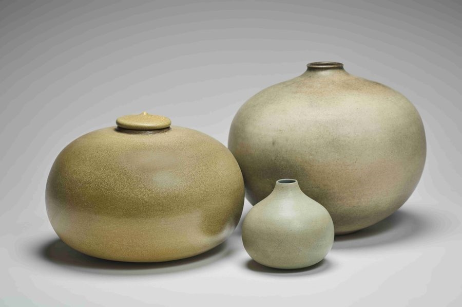 Cristina Merchán | Cristina Merchán Vase | MutualArt