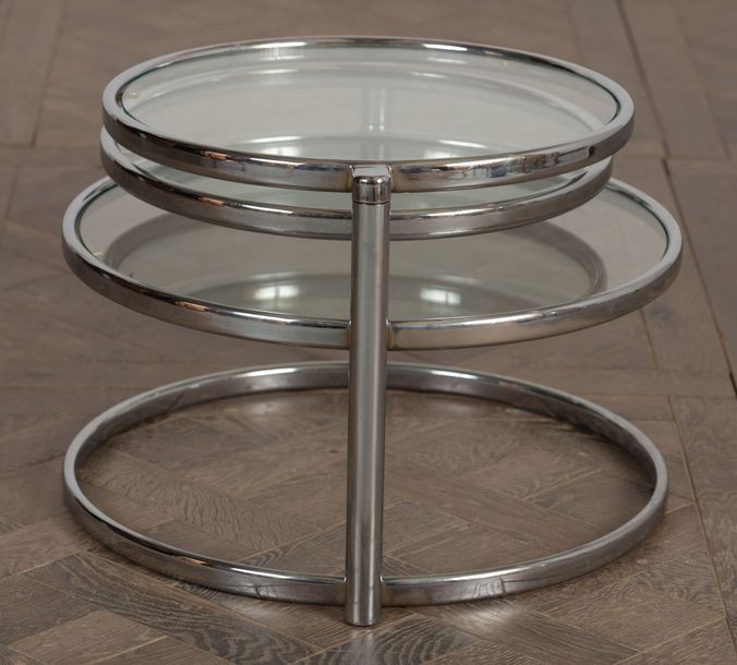 Eileen Gray | Table basse à triple plateau en tubulaire chromée et ...