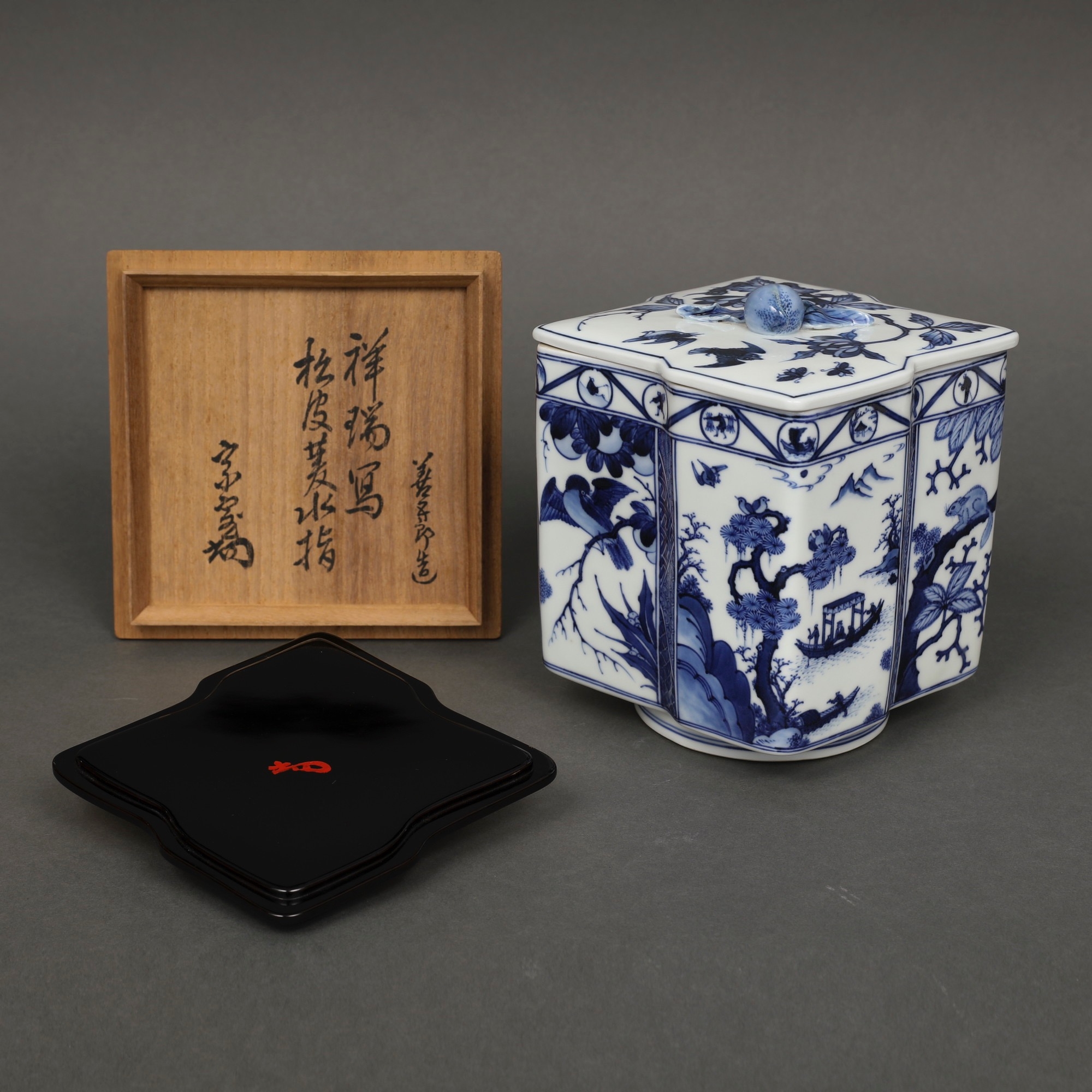 Sokuzen Eiraku | JAPANESE CHADO CONTAINER WITH MATSUKAWABISHI DESIGN ...