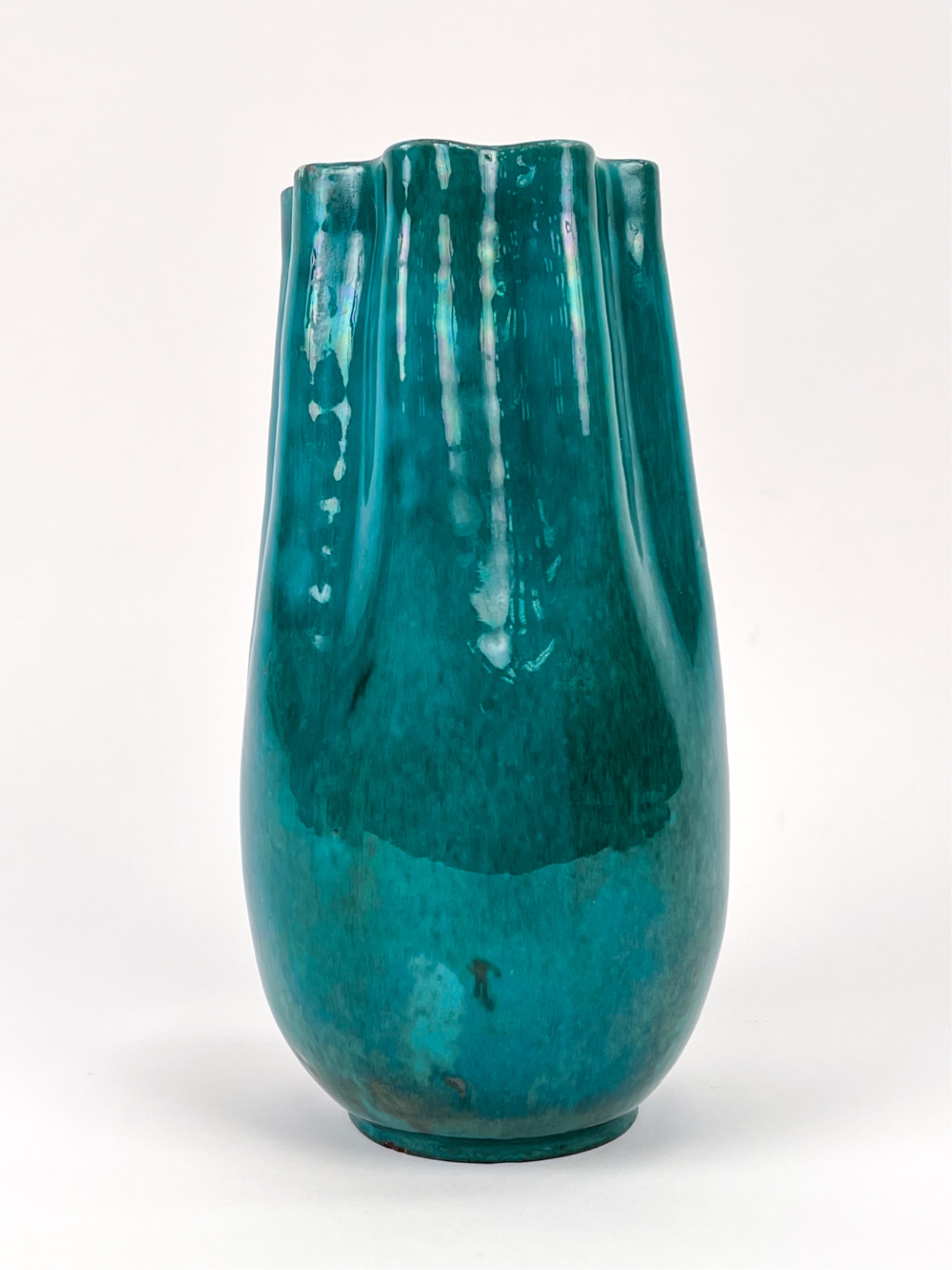 Marcello Fantoni | MARCELLO FANTONI LARGE FLUTED VASE | MutualArt