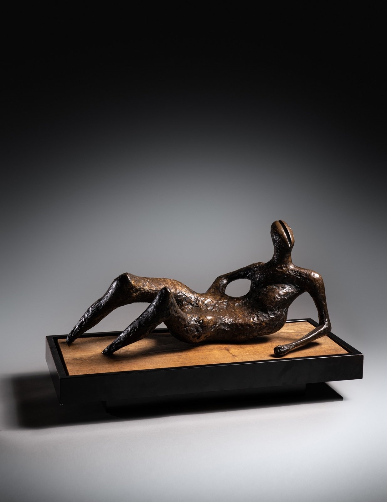 Henry Moore | Reclining Figure (1957) | MutualArt