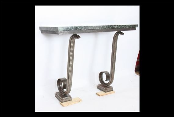 Edgar Brandt | CONSOLE ART DECO (Circa 1930) | MutualArt