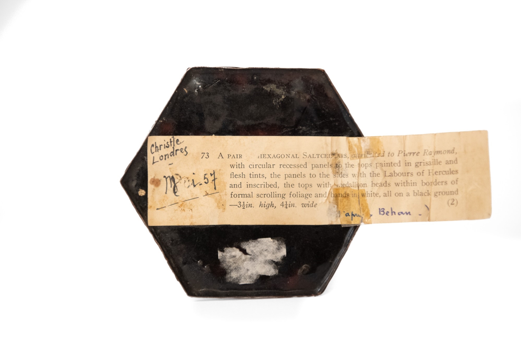Pierre Reymond | Pair of hexagonal salt cellars (1957) | MutualArt