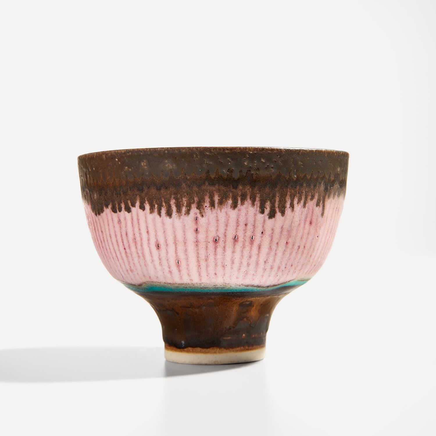 Lucie Rie | Footed bowl | MutualArt