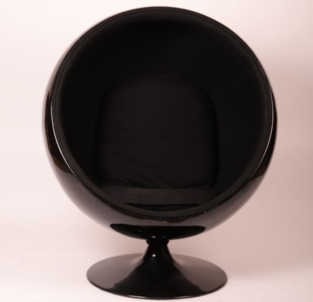 Eero Aarnio | BLACK BALL CHAIR after Eero ARNIO | MutualArt