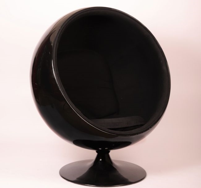 Eero Aarnio | BLACK BALL CHAIR after Eero ARNIO | MutualArt