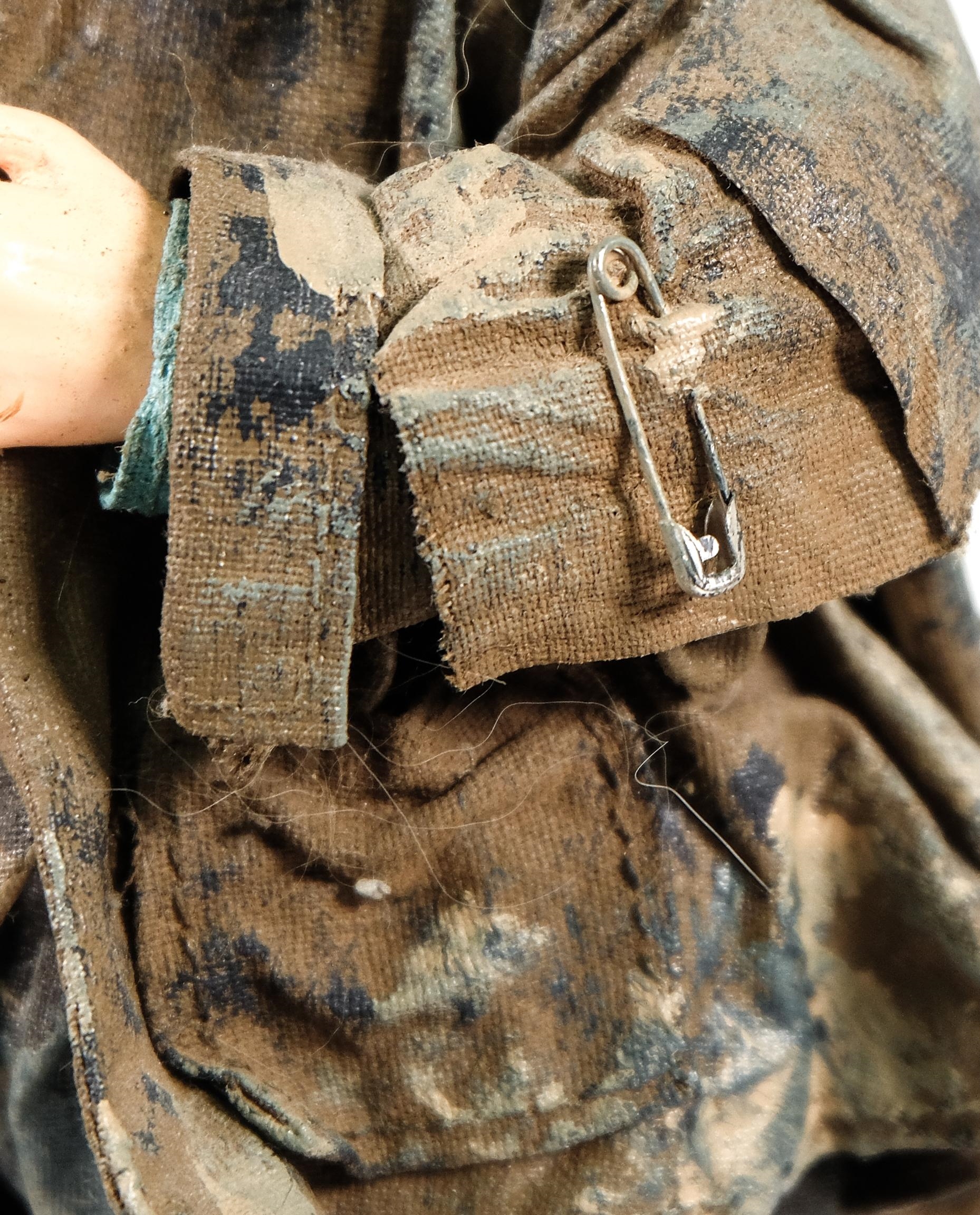 Emmett Kelly | SPOTLIGHT (1605) | MutualArt