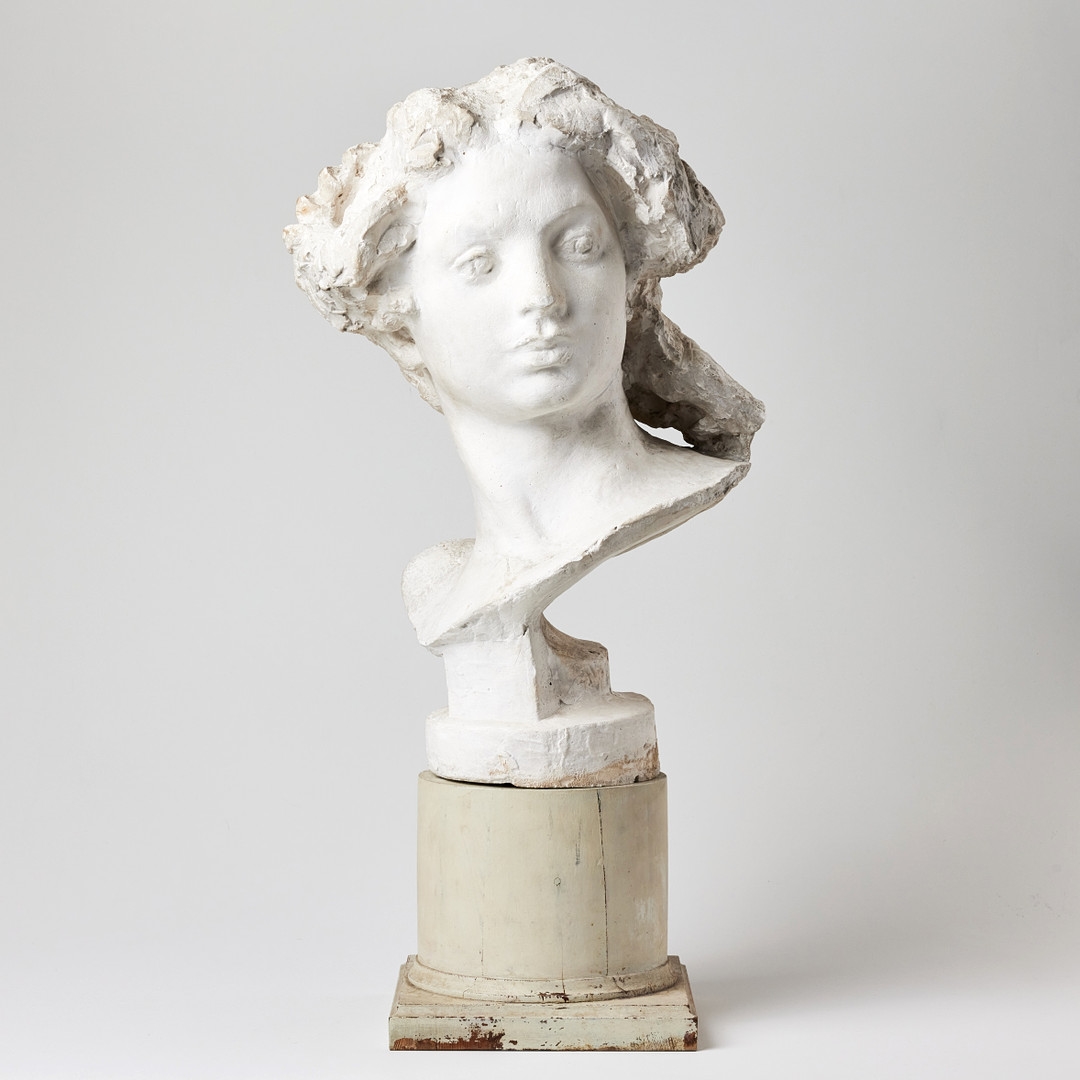 Christian Eriksson | Kvinnohuvud | MutualArt