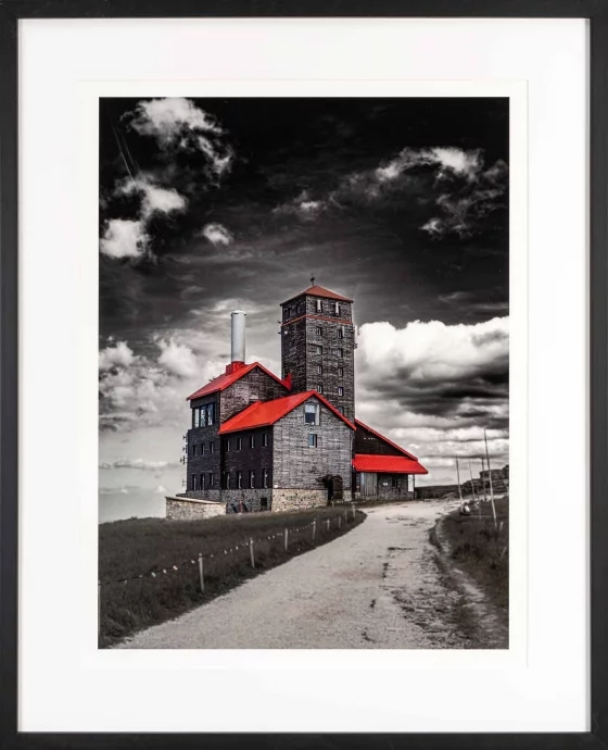 Radek von Hirschberg | Red Roofs (2022) | MutualArt