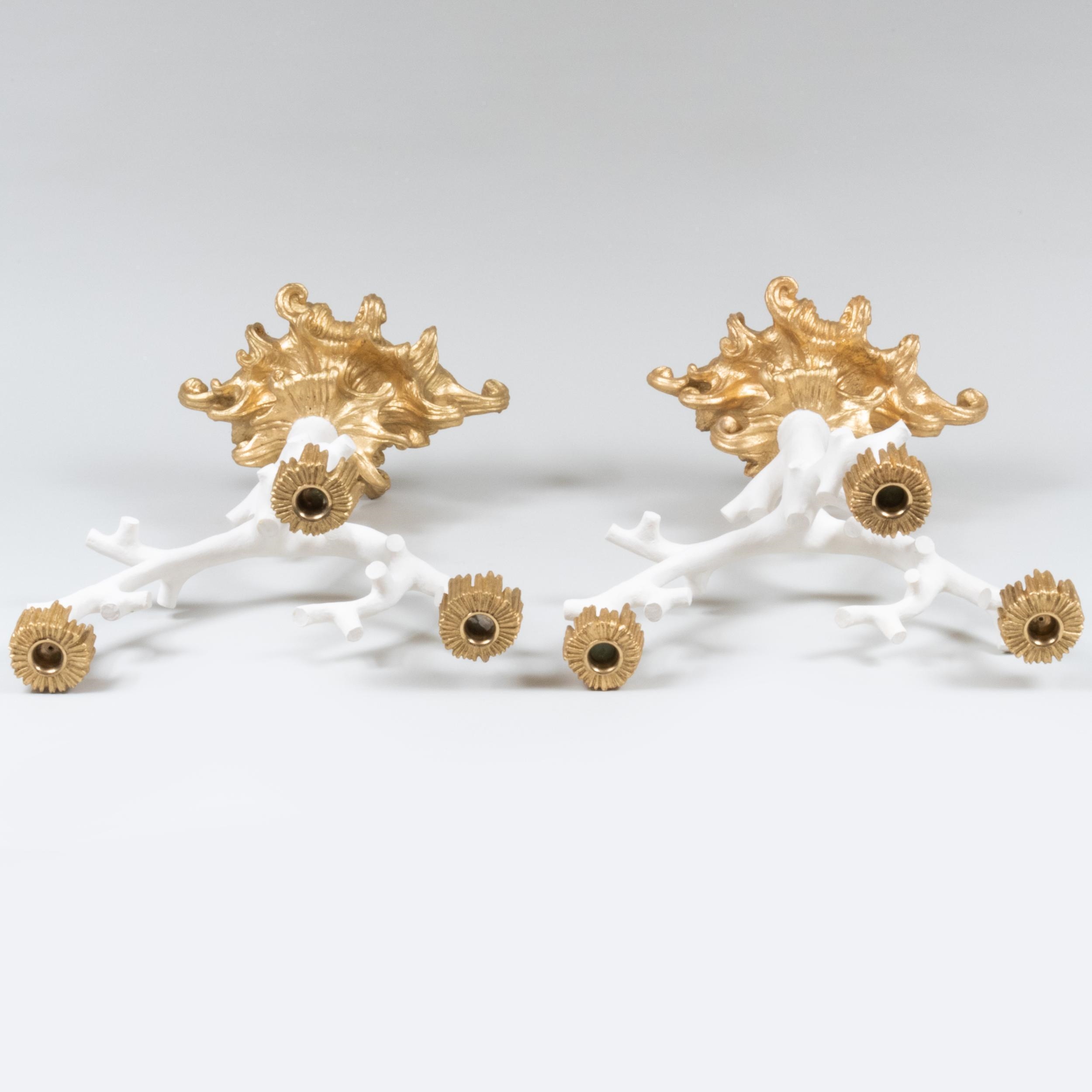 Oriel Harwood | Pair of Oriel Harwood Parcel-Gilt Plaster Three-Light ...