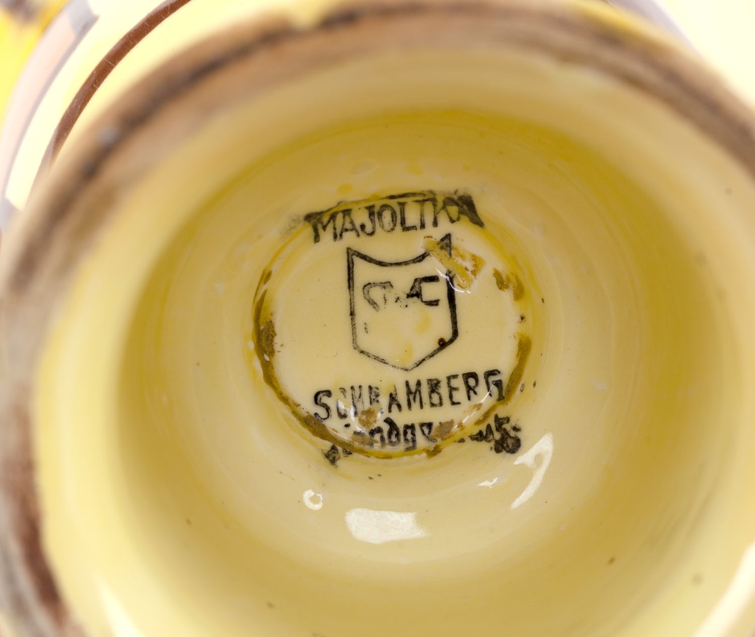 Eva Zeisel | Vase | MutualArt