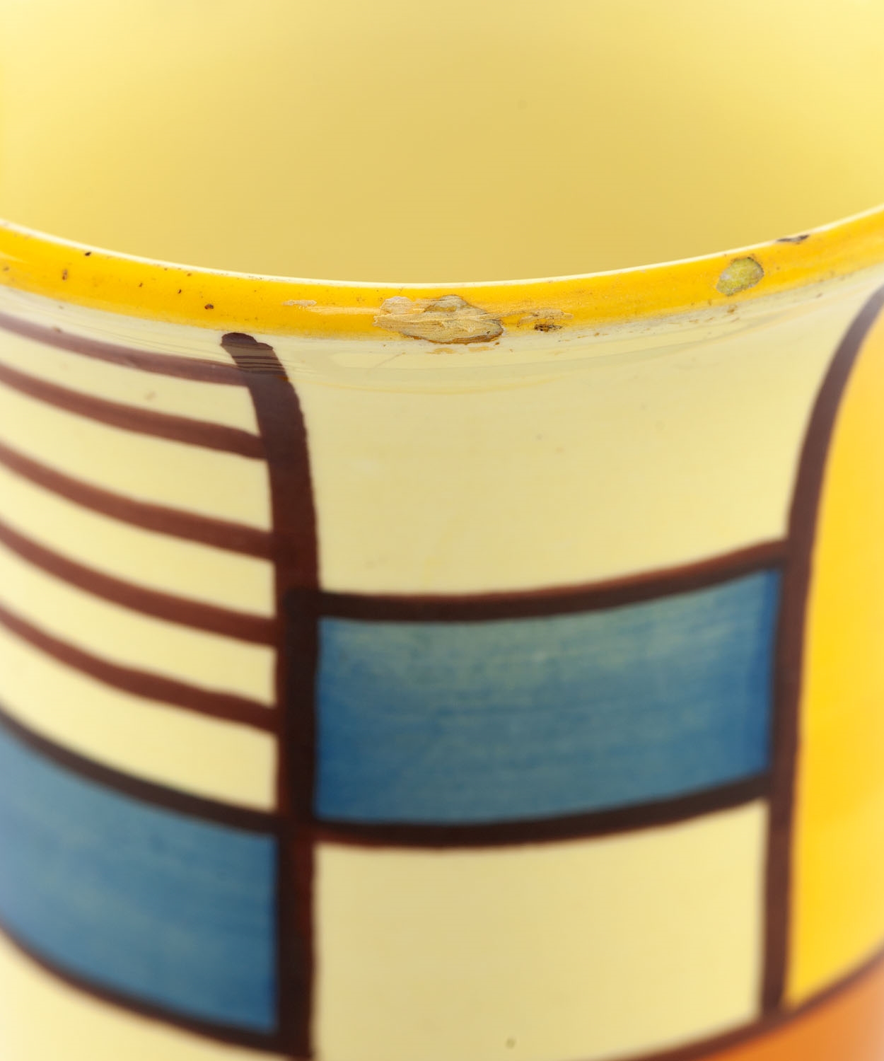 Eva Zeisel | Vase | MutualArt