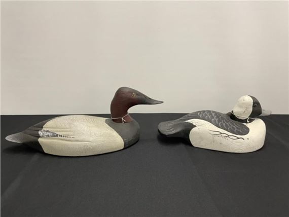 Tom Martindale | 8 Artworks | MutualArt