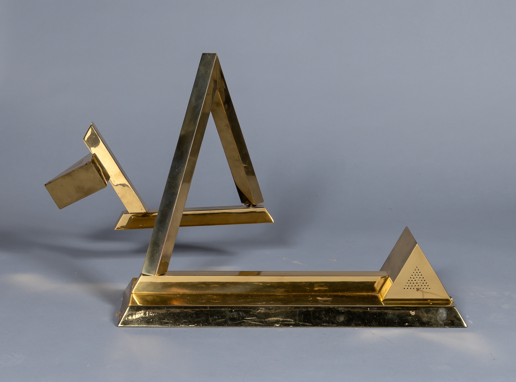 Yonel Lebovici | Pyramide Pantographe (1978) | MutualArt