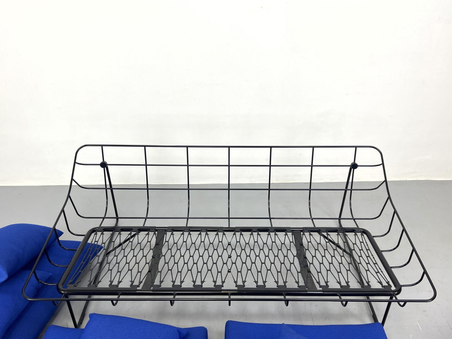 Sam Hecht | Herman Miller Wire frame Settee Sofa by Sam Hecht and Kim ...