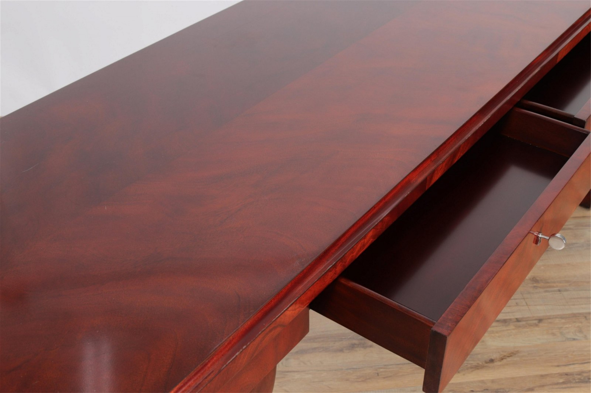 Ralph Lauren | Hall Console | MutualArt