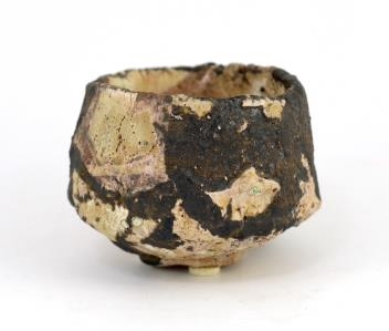 Ewen Henderson | A hand-built mixed laminated clay chawan | MutualArt