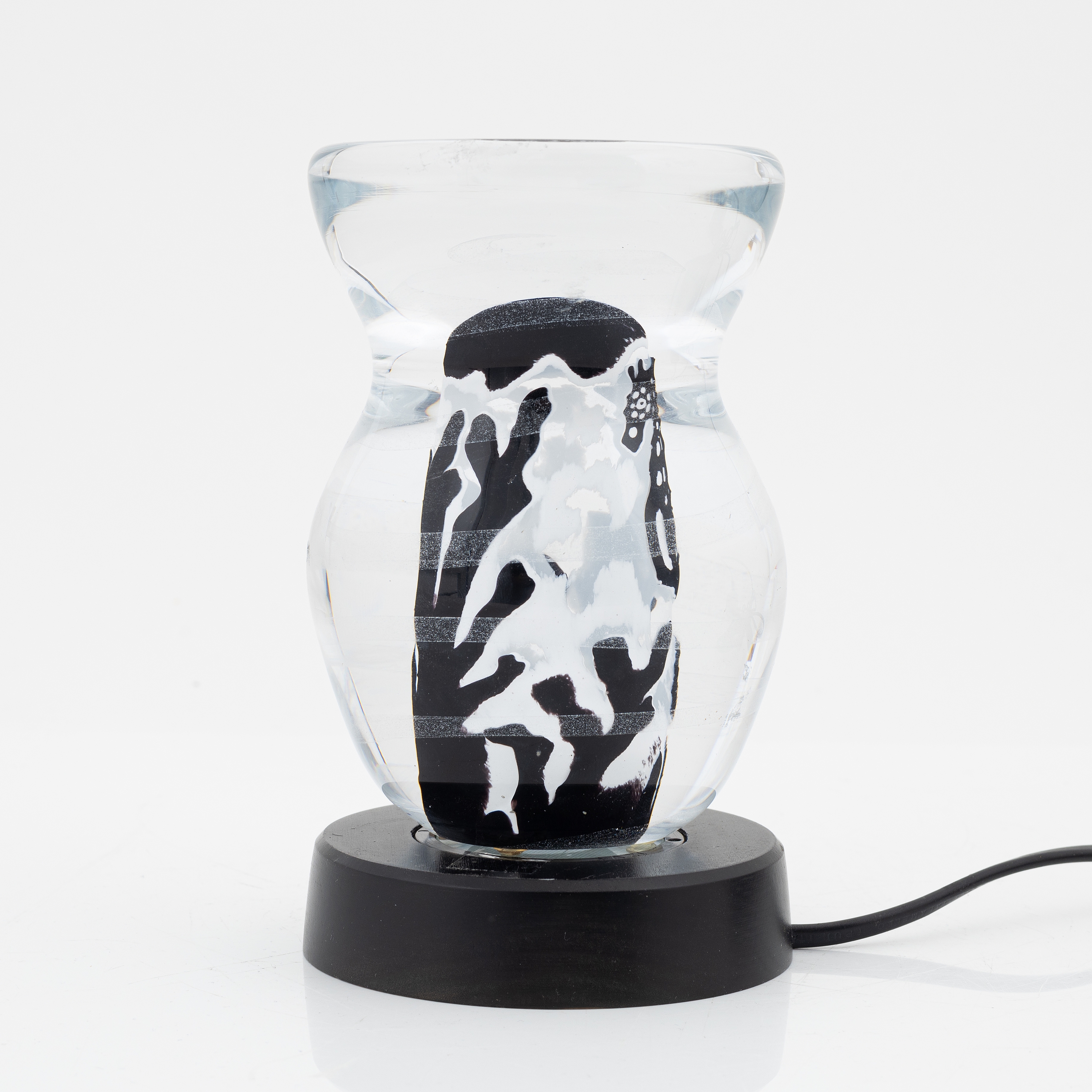 Astrid Gate | A seahorse and seaweed. (2005) | MutualArt
