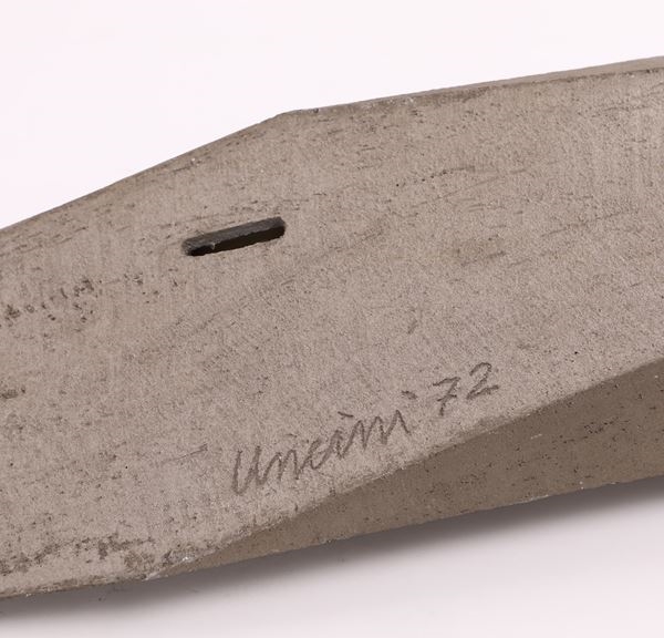 Giuseppe Uncini | Cubo (1972) | MutualArt