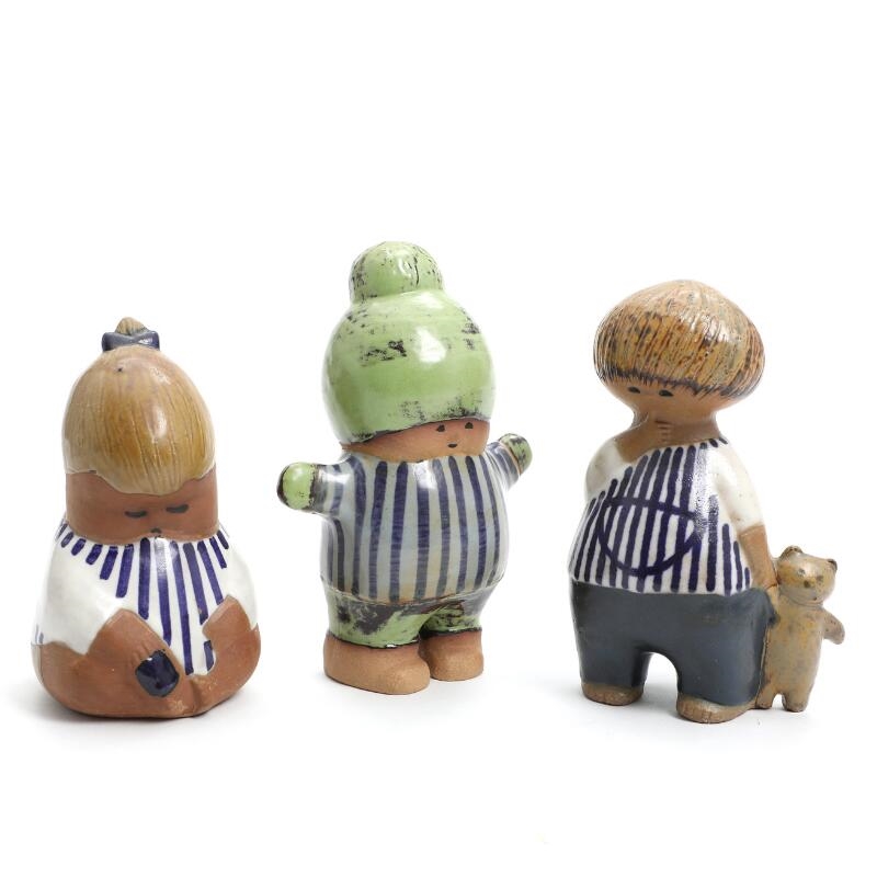 Lisa Larson | Three chamotte figurines from the series Larsons Ungar ...