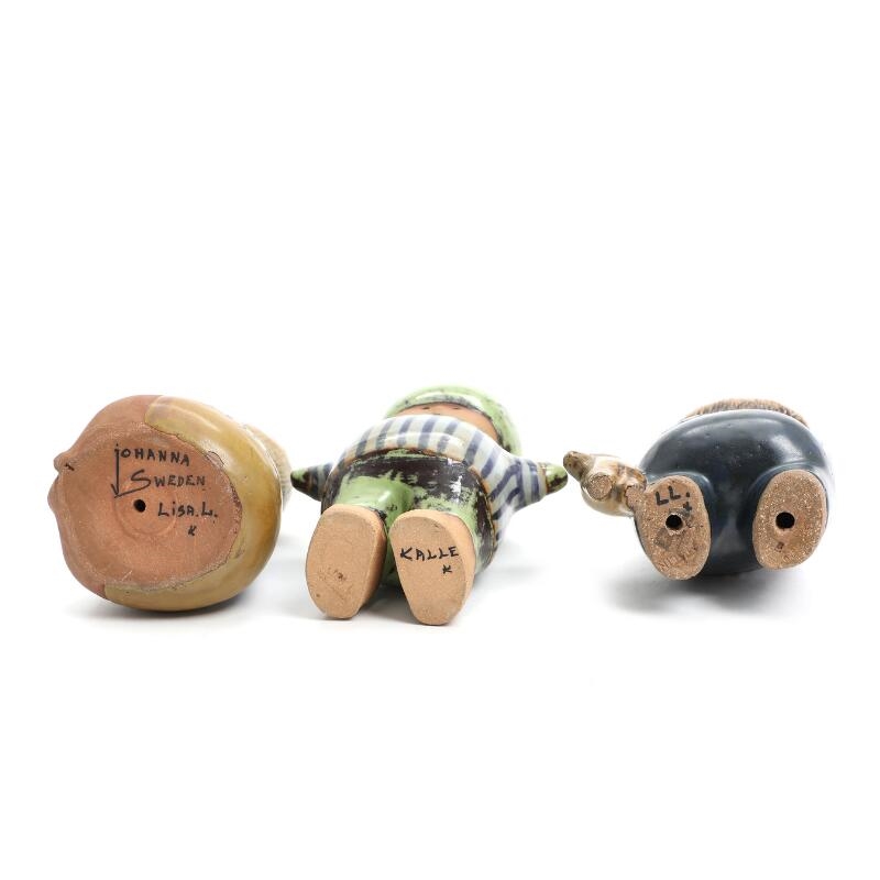 Lisa Larson | Three chamotte figurines from the series Larsons Ungar ...