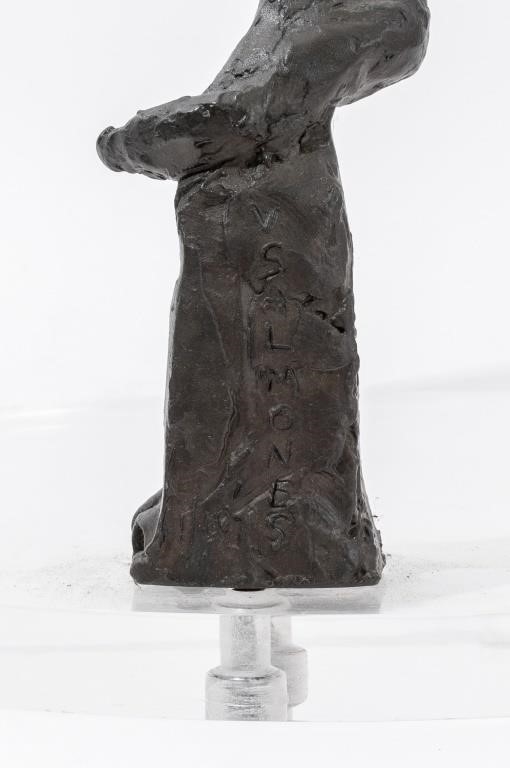 Victor Salmones | Male Figure | MutualArt